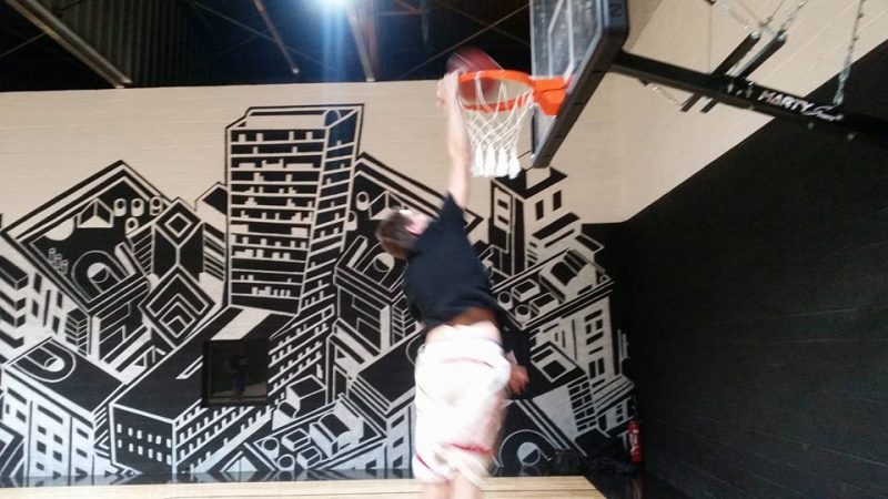 Hoops Factory - Le plus grand complexe indoor de basket en France