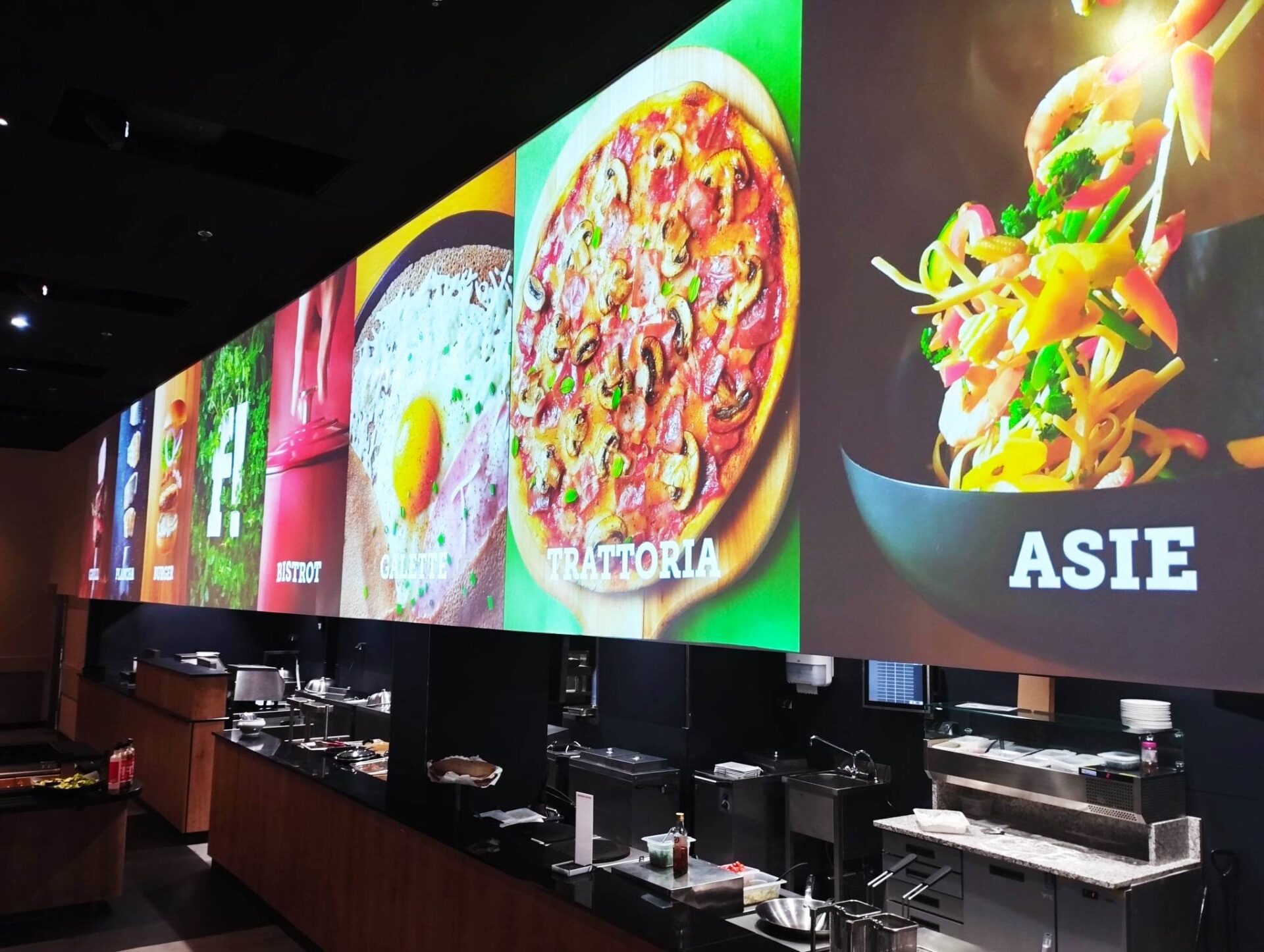 flunch Roncq lance un nouveau concept entre food court et divertissement