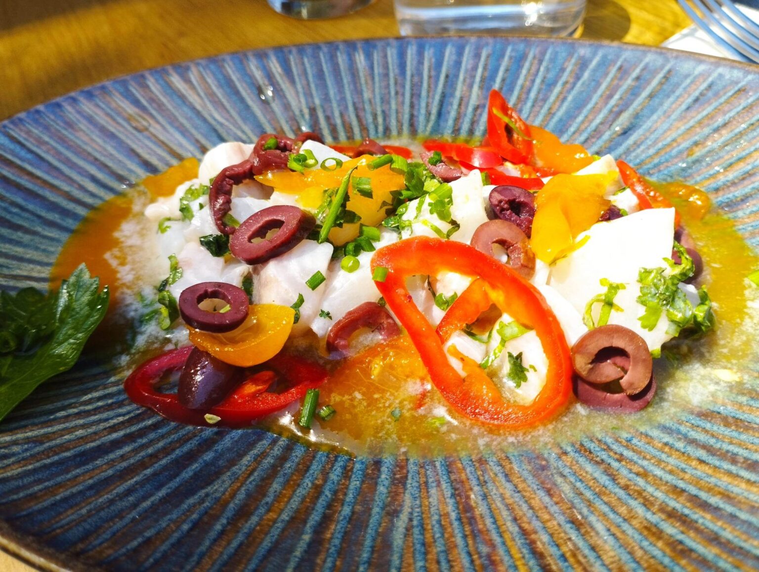On a testé le restaurant Yaya - Délices grecs sur les remparts du Vieux ...